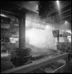 [Basic oxygen furnace, BHP Steelworks, 4] [picture]