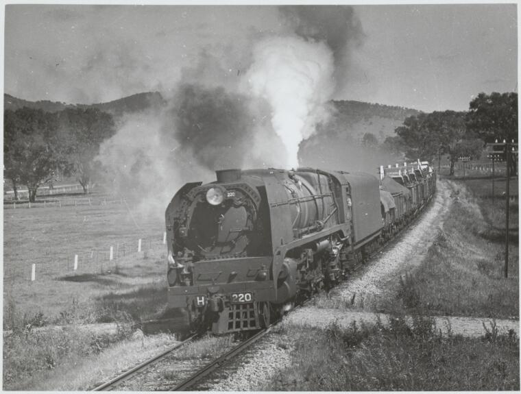 Digital Collections - Pictures - Holmes, Lloyd. Locomotive H220 Heavy ...